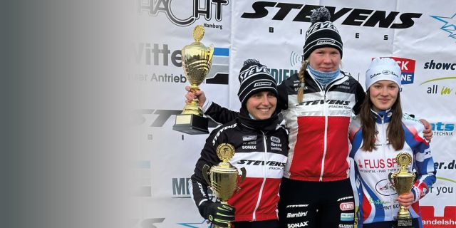 Topplatzierungen beim Bundesliga-Heimrennen für das STEVENS Racing Team ...